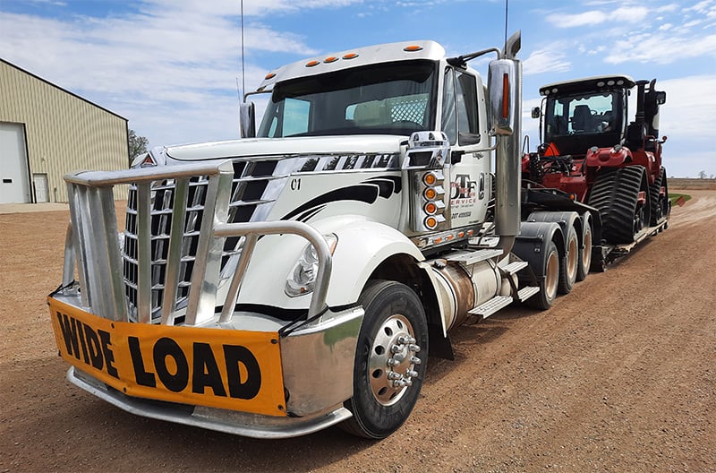 Tractor Service Department | Minot, ND | Dakota Truck and Farm