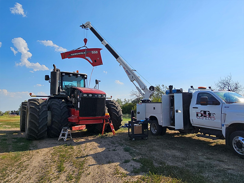 Tractor Service Department | Minot, ND | Dakota Truck and Farm